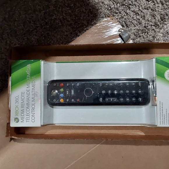 Microsoft | Media | Xbox Media Remote | Poshmark